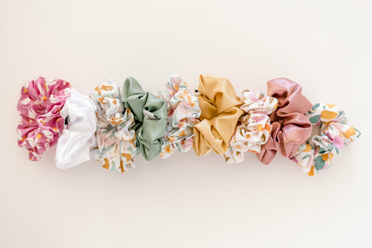 Scrunchies – Threads by Gram